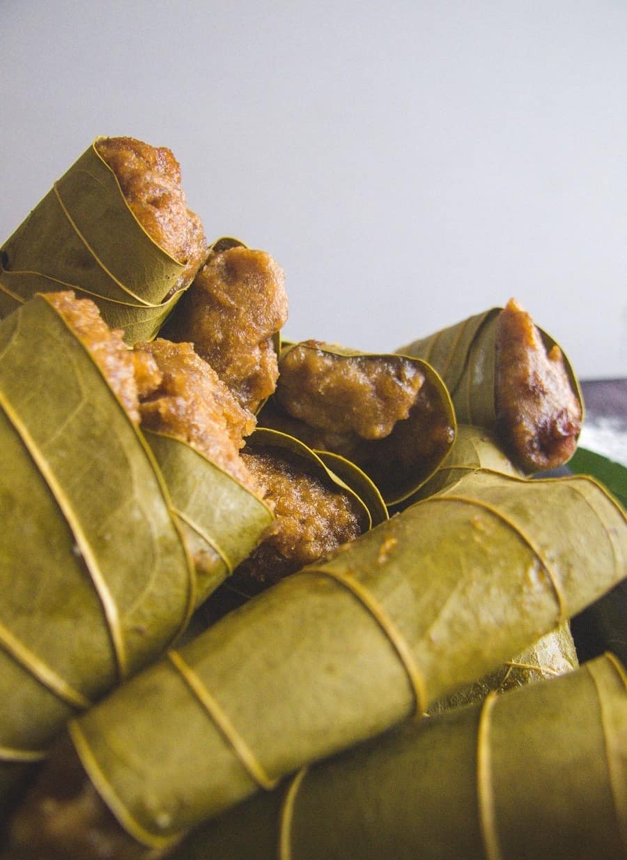 Therali Appam Recipe - Kerala Bay Leaf Sweet Dessert Recipe