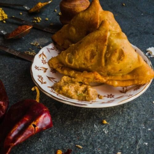 How to Make Samosa Recipe - Easy Aloo Samosa Recipe
