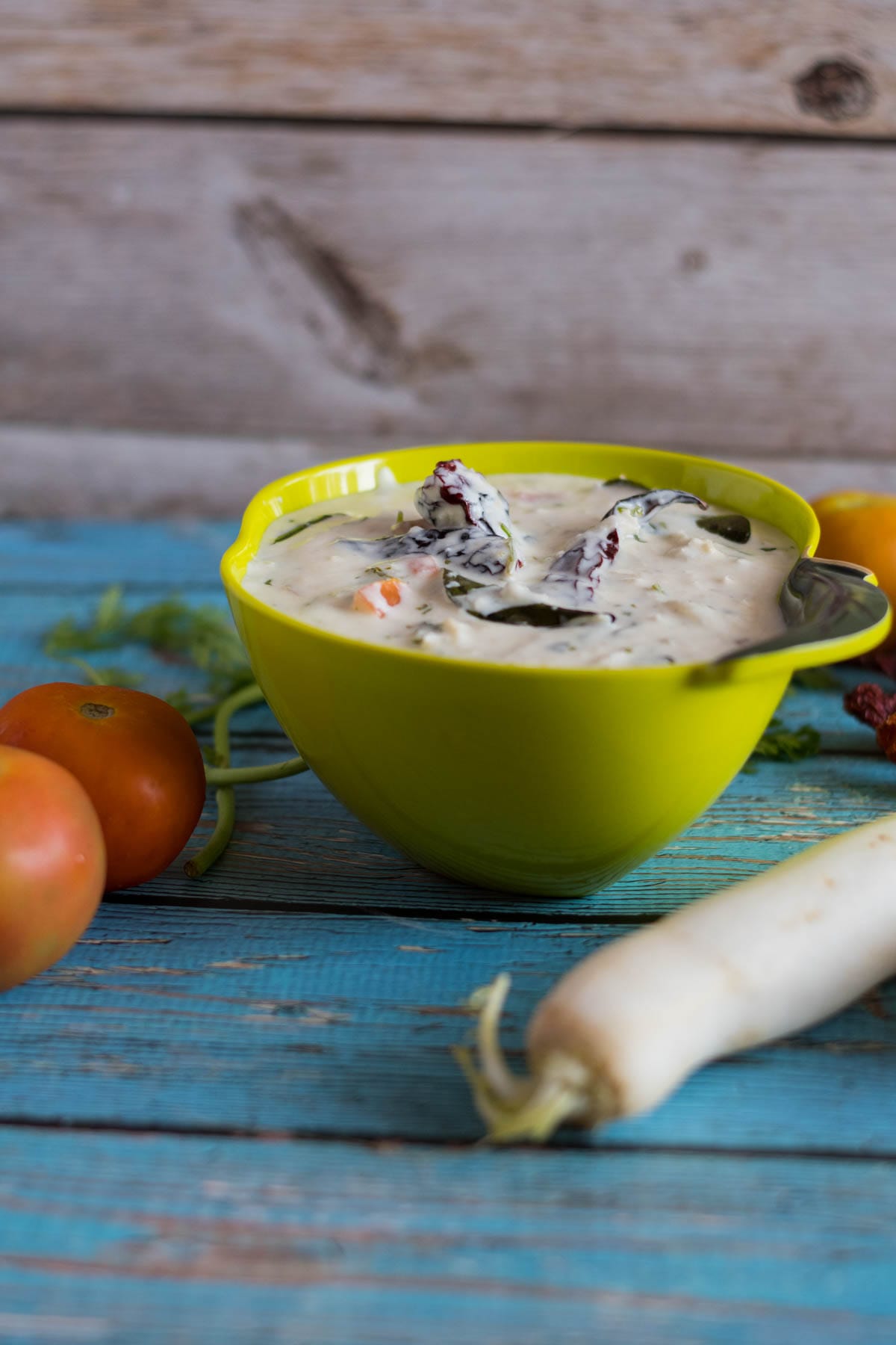 10 Minutes Mooli Raita Recipe - Easy Radish Yogurt Raita