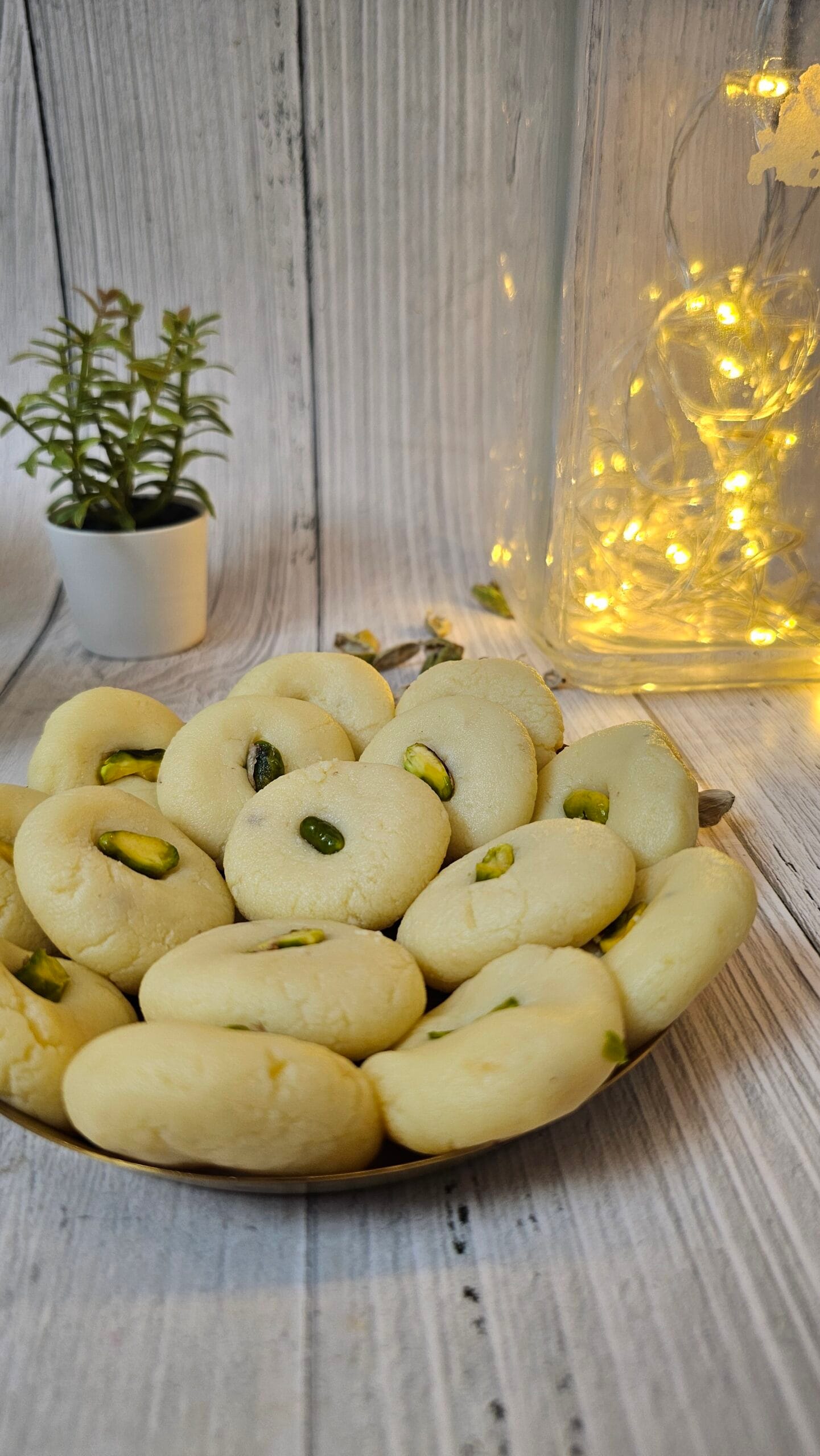 10 Minutes Instant Milk Powder Peda Recipe